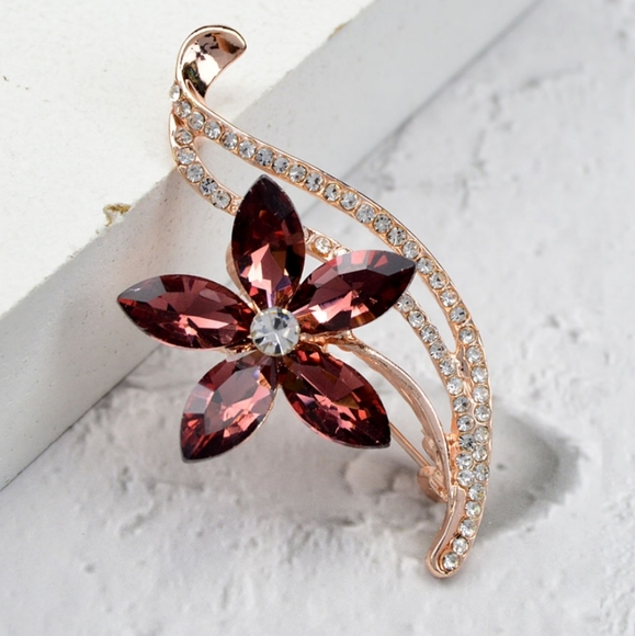Jewelry | Flower Rhinestone Brooch Pin | Poshmark
